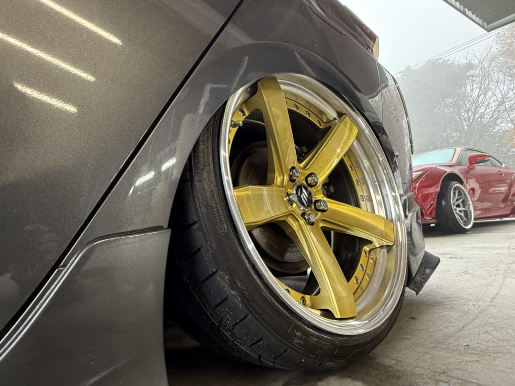 ZVW51プリウスT-DEMANDアーム取り付けエアサス修理 | B.L.styleブログ